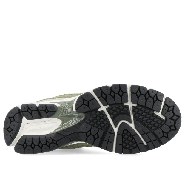 Sapatilha New Balance U2002rca Dark Olivine - U2002RCA | Sportino